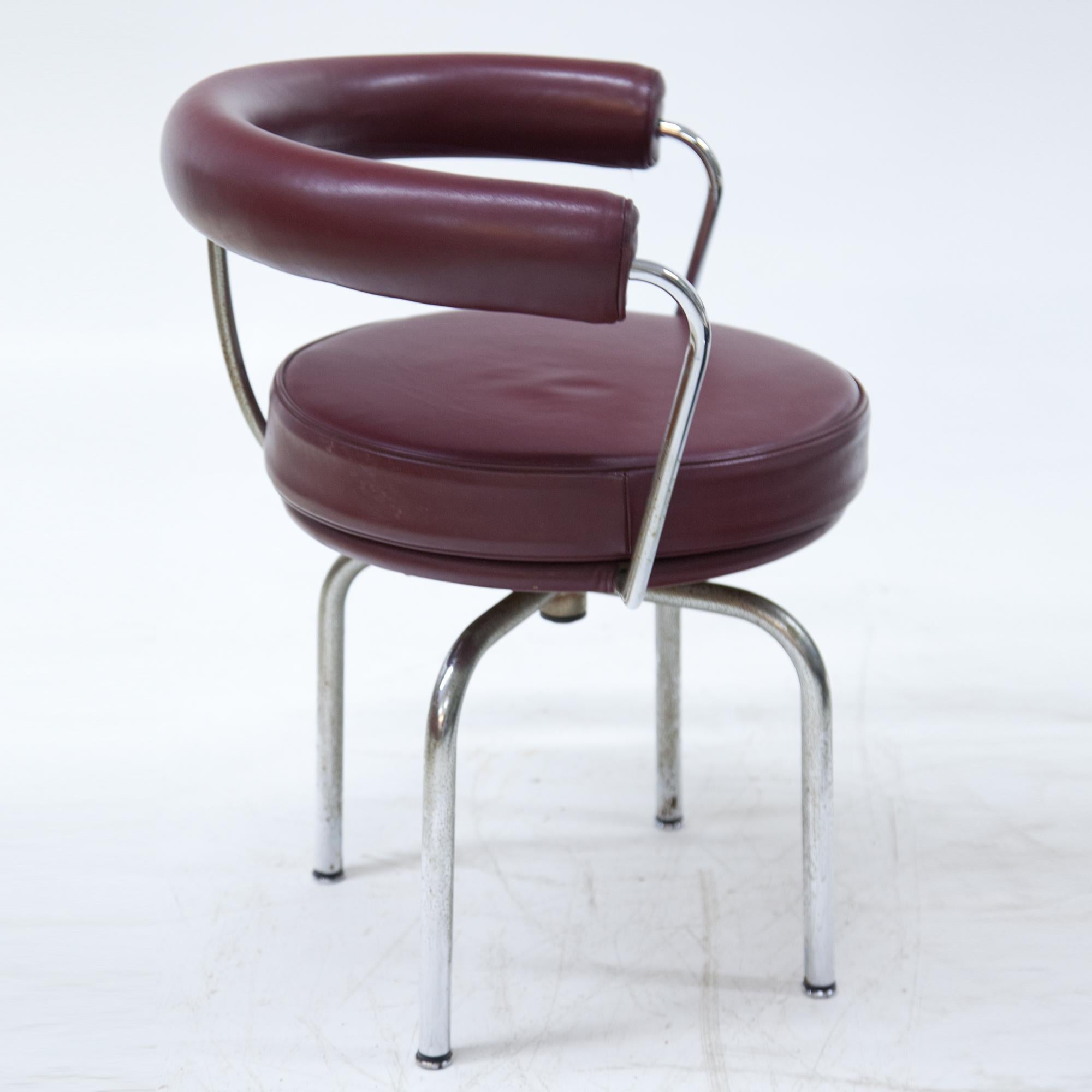 LC7 Swivel Chairs by Cassina, Tubular Steel, 1970s at 1stDibs