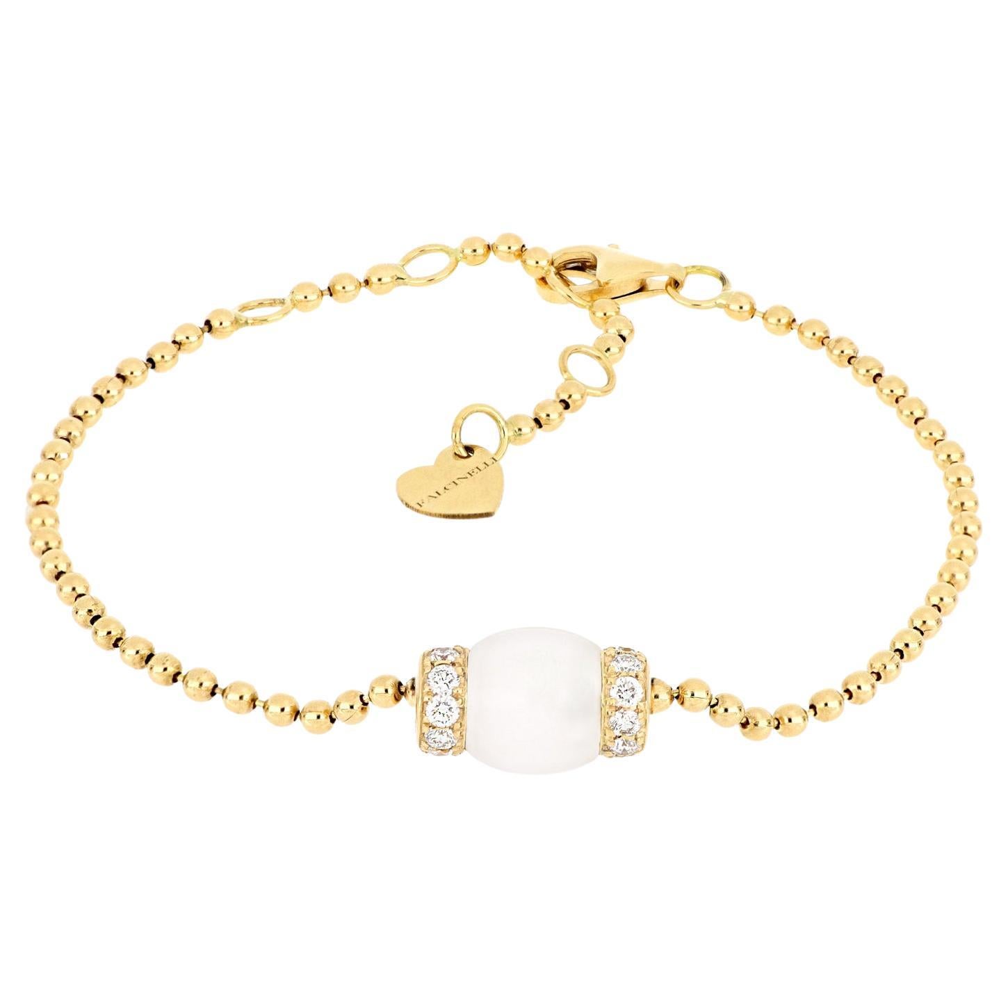 Le Carrousel Bracelet Howlite and Diamonds For Sale at 1stDibs