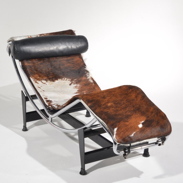 Le Corbusier LC4 Chaise Lounge for Cassina at 1stDibs