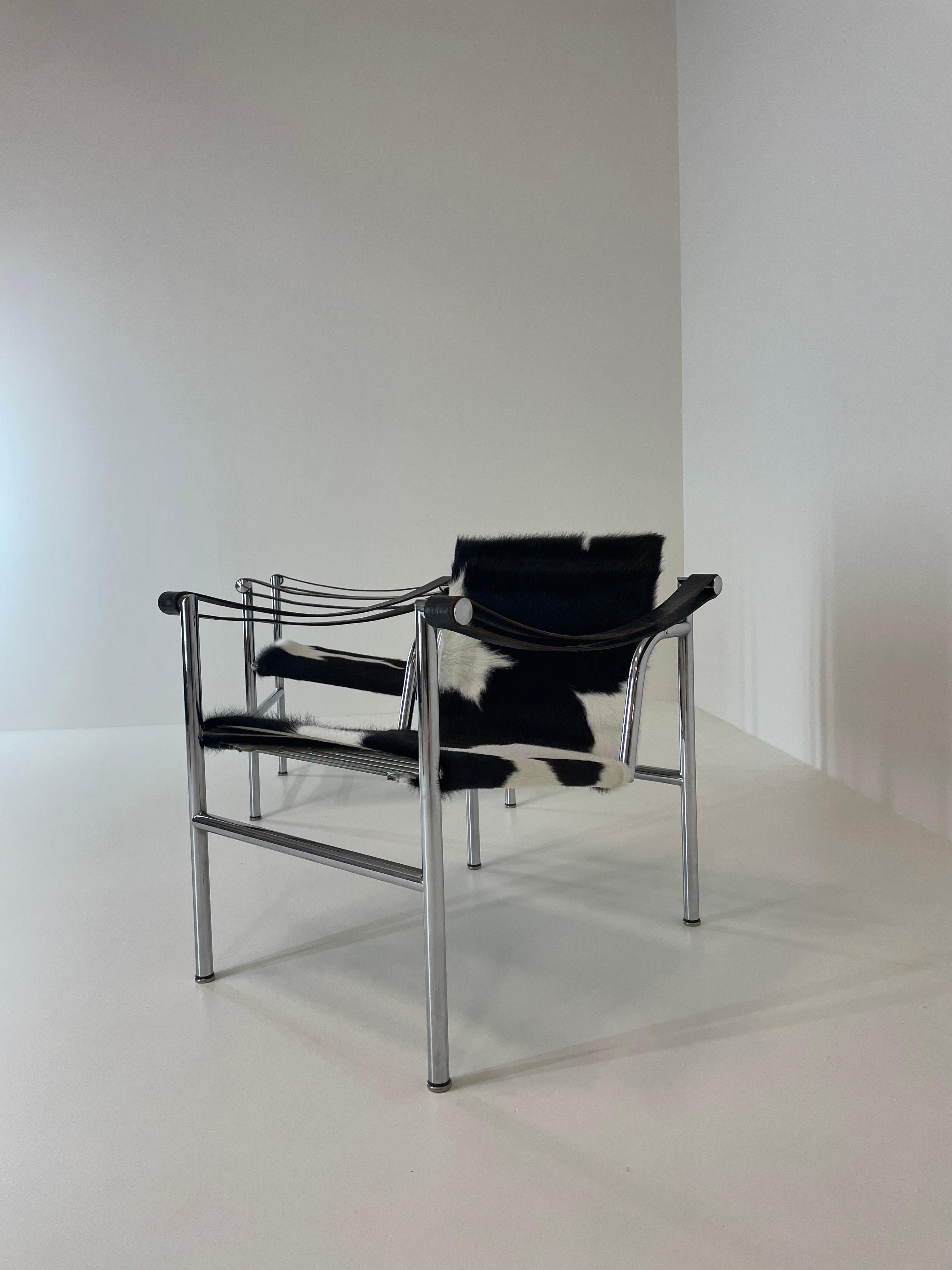Le Corbusier, Pierre Jeanneret, Charlotte Perriand Pair of LC1 Chairs by Cassina at 1stDibs