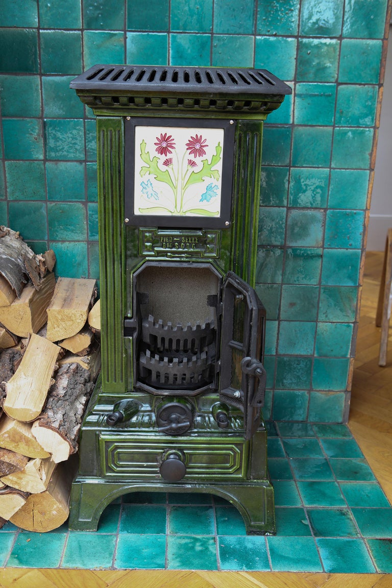 "Le Lion" Multi Fuel Cast Iron Stove by Pied Selle - Art Nouveau Floral ...
