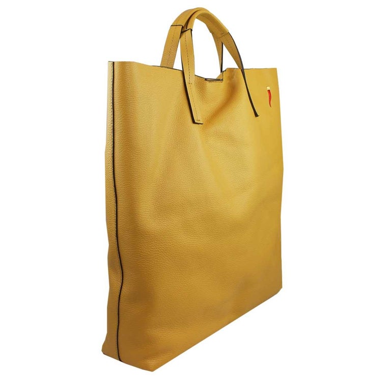 Le Moki Ecru Leather Shopping Bag For Sale at 1stDibs