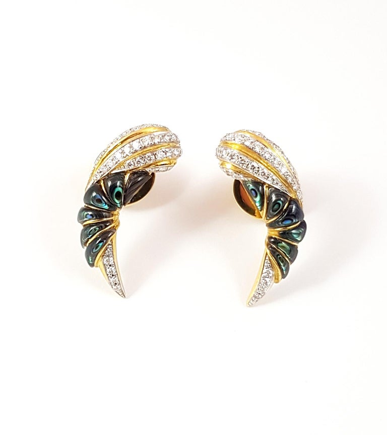 Le Phoenix Diamond Earrings set in 18K Gold Settings For Sale at 1stDibs