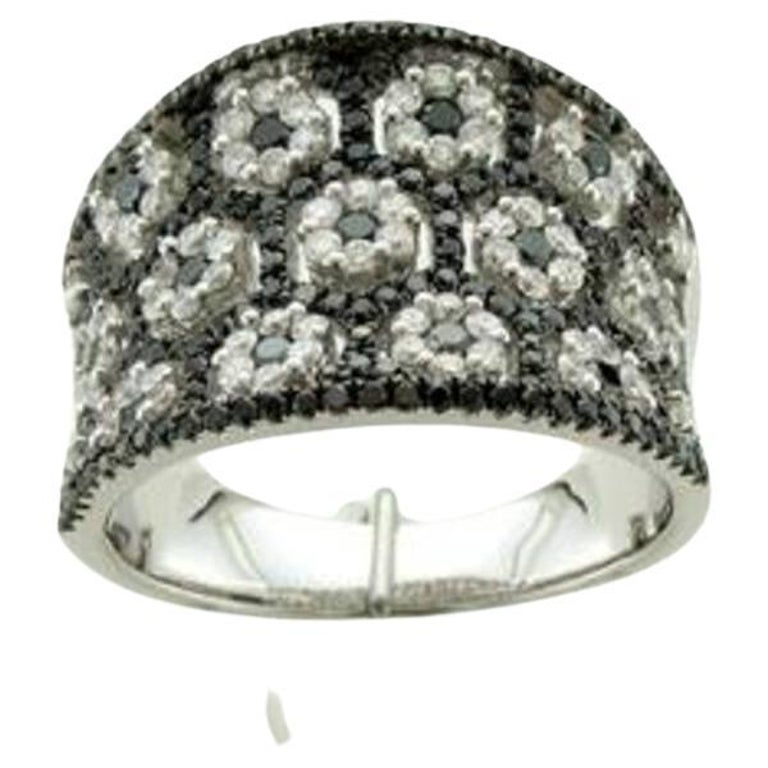 Le Vian Exotics Ring Featuring Vanilla Diamonds For Sale at 1stDibs