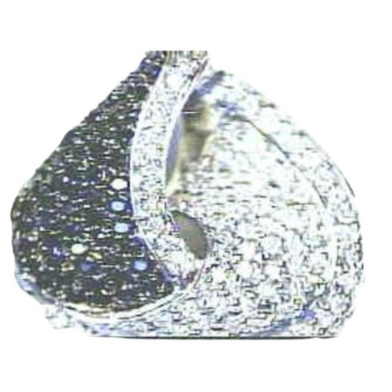 Le Vian Pendant Featuring Set in 18K Vanilla Gold For Sale at 1stDibs