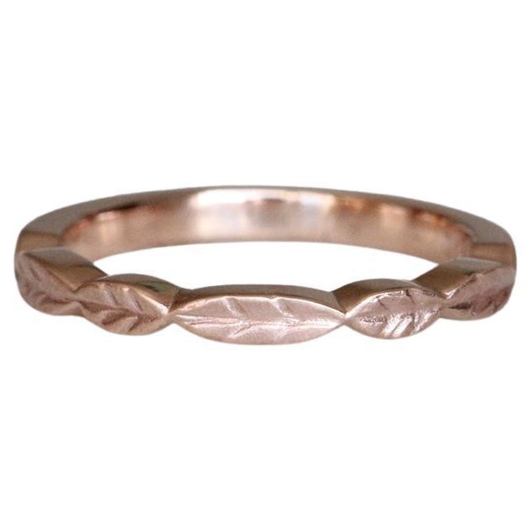Customizable Leaf Ring / 9ct Rose Gold For Sale at 1stDibs