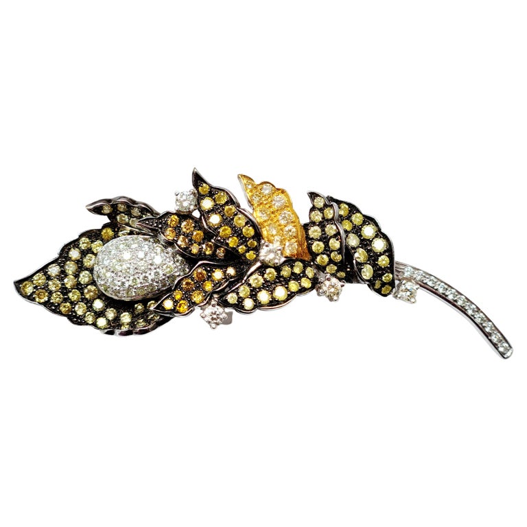 Leaf Shaped Multicolor Diamond Brooch For Sale at 1stDibs