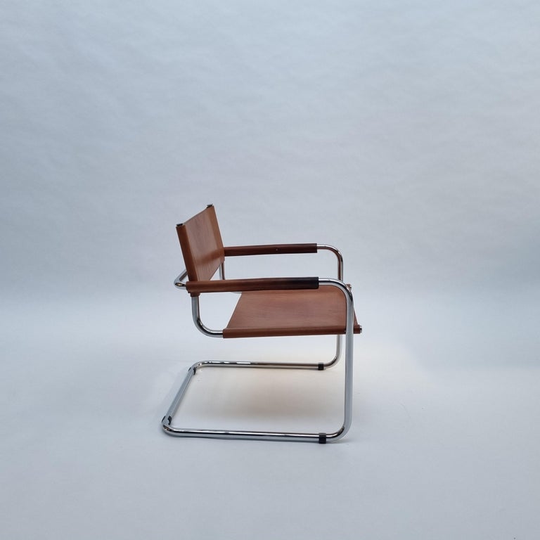 Leather and Chrome Cantilever Easy Lounge Chairs, 1970s For Sale at 1stDibs