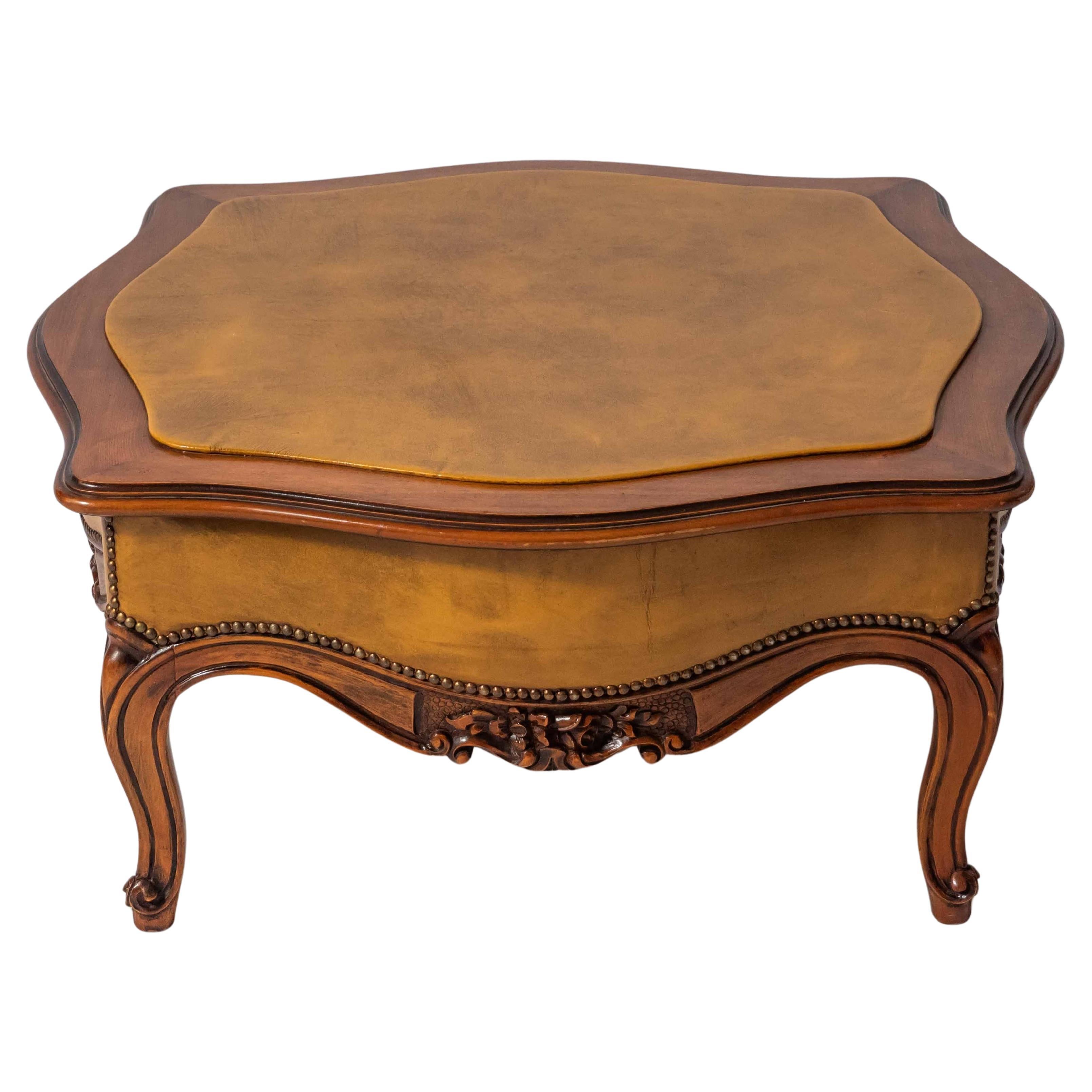 Leather coffee table For Sale at 1stDibs