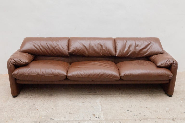 Leather "Maralunga" Three Seat Sofa by Vico Magistretti for Cassina ...