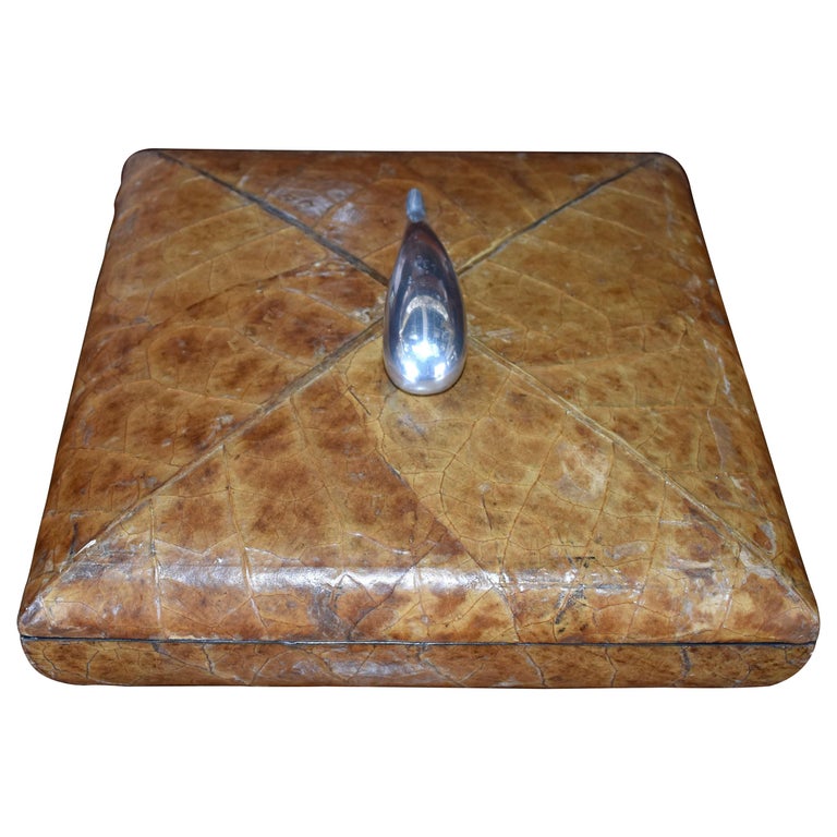 Leather Wrapped Lidded Jewelry Box For Sale at 1stDibs