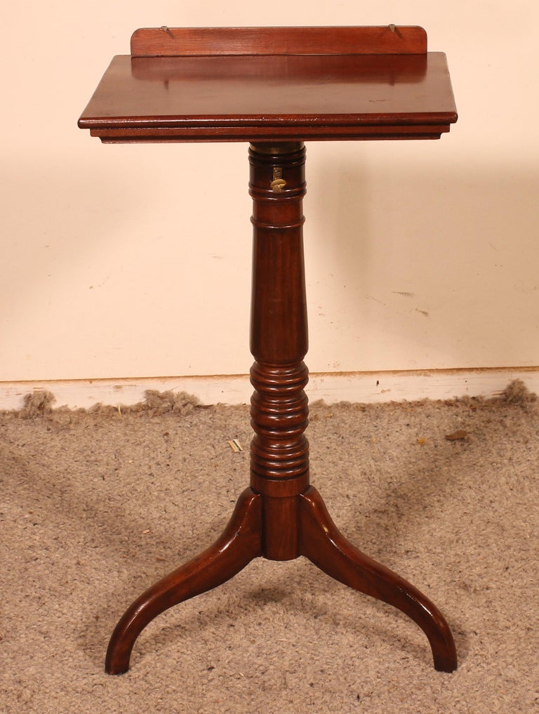 Lectern in Mahogany, 19 ° Century For Sale at 1stDibs