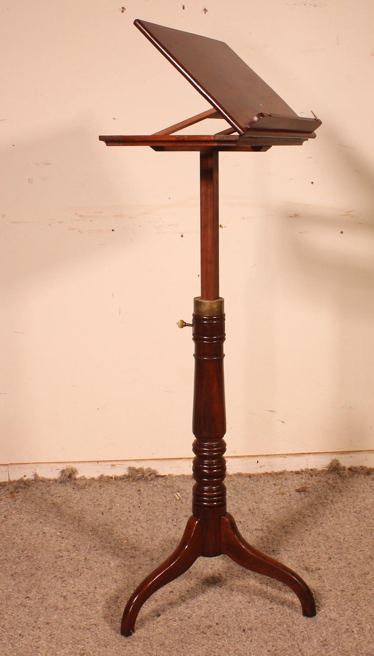 Lectern in Mahogany, 19 ° Century For Sale at 1stDibs