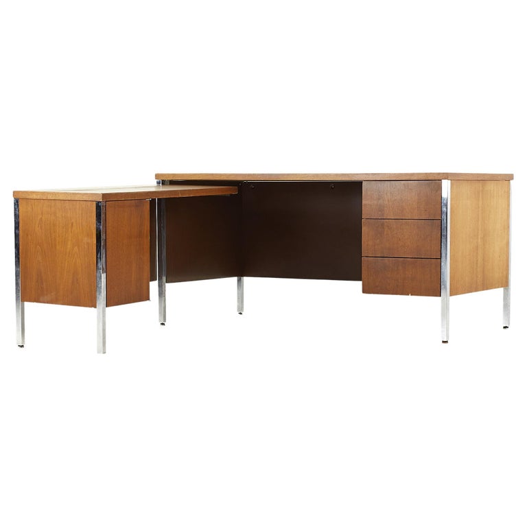 Lehigh Leopold Mid Century Walnut L Shaped Desk For Sale at 1stDibs