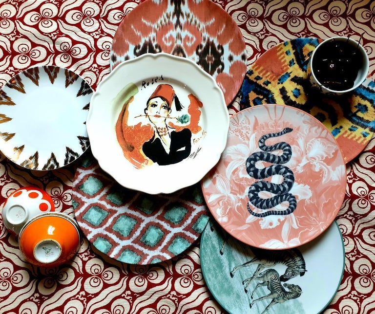 Les Ottomans Bosphorus Suite 'Femme Roses' Design Plate by Chez Dede ...