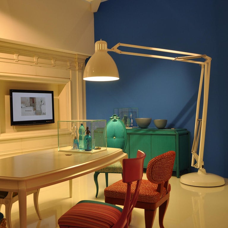 Leucos The Great JJ TR Floor Light in Glossy White by Leucos Design Lab ...