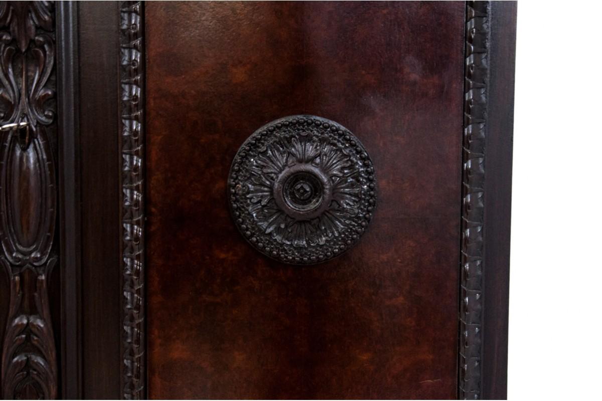 Library from the 1920s, Western Europe. For Sale at 1stDibs