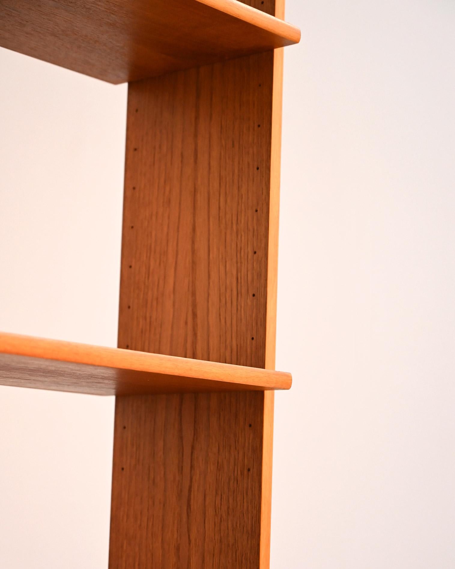 Scandinavian teak bookcase, 1950s/60s For Sale at 1stDibs
