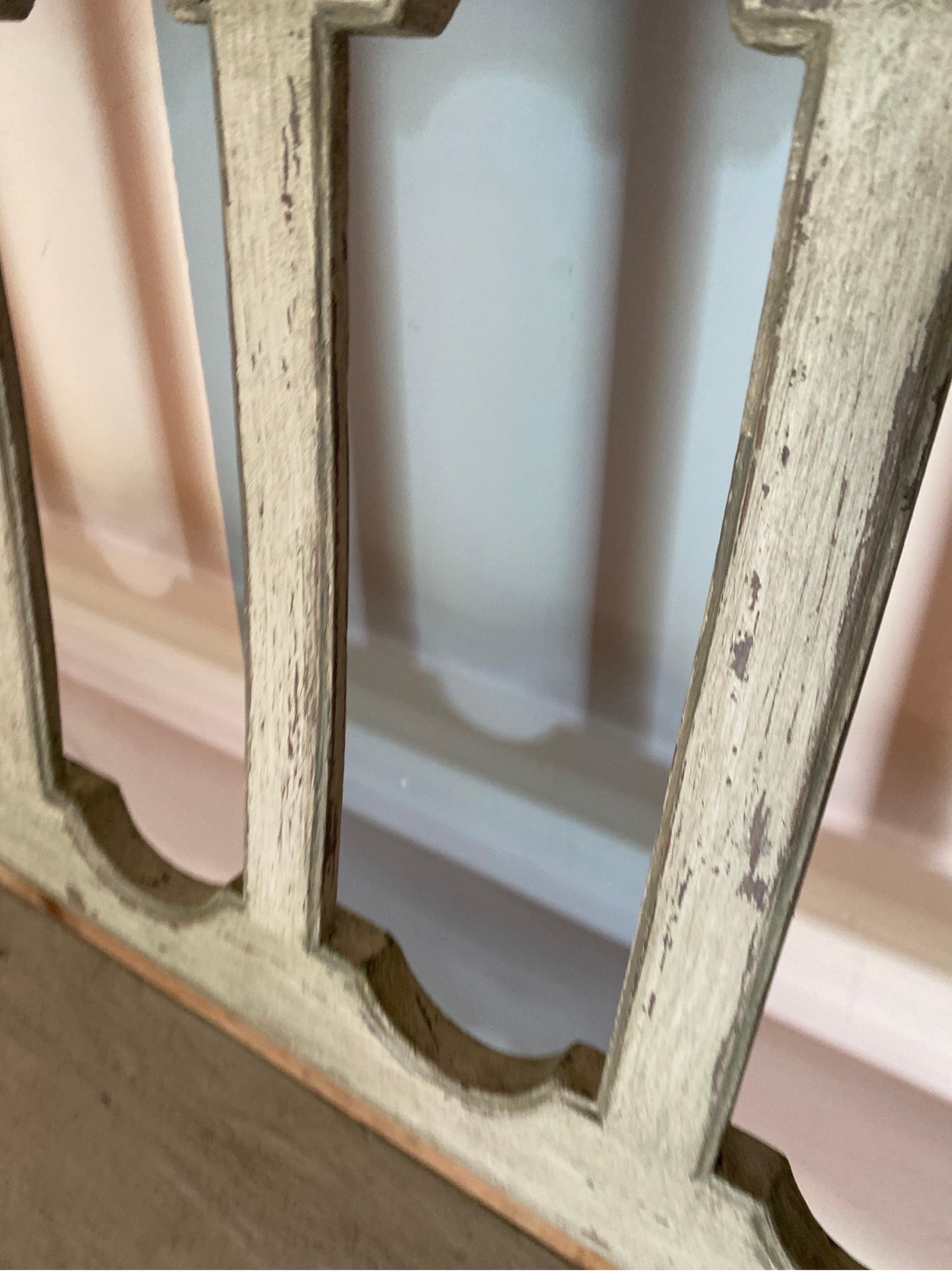 Liège bench carved 18th century Louis XIV For Sale at 1stDibs