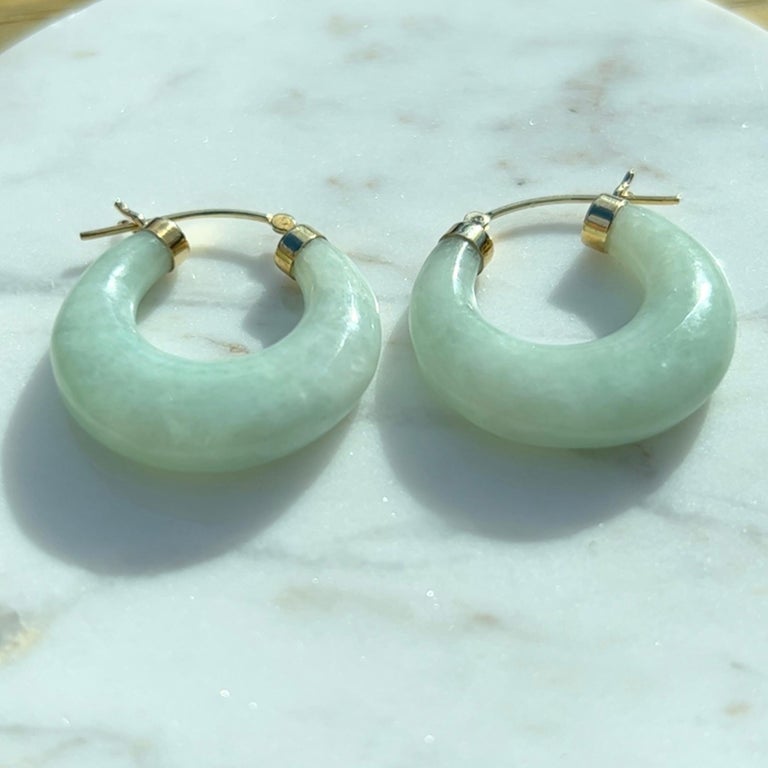 Light Green Jade Hoops in 10k Yellow Gold For Sale at 1stDibs
