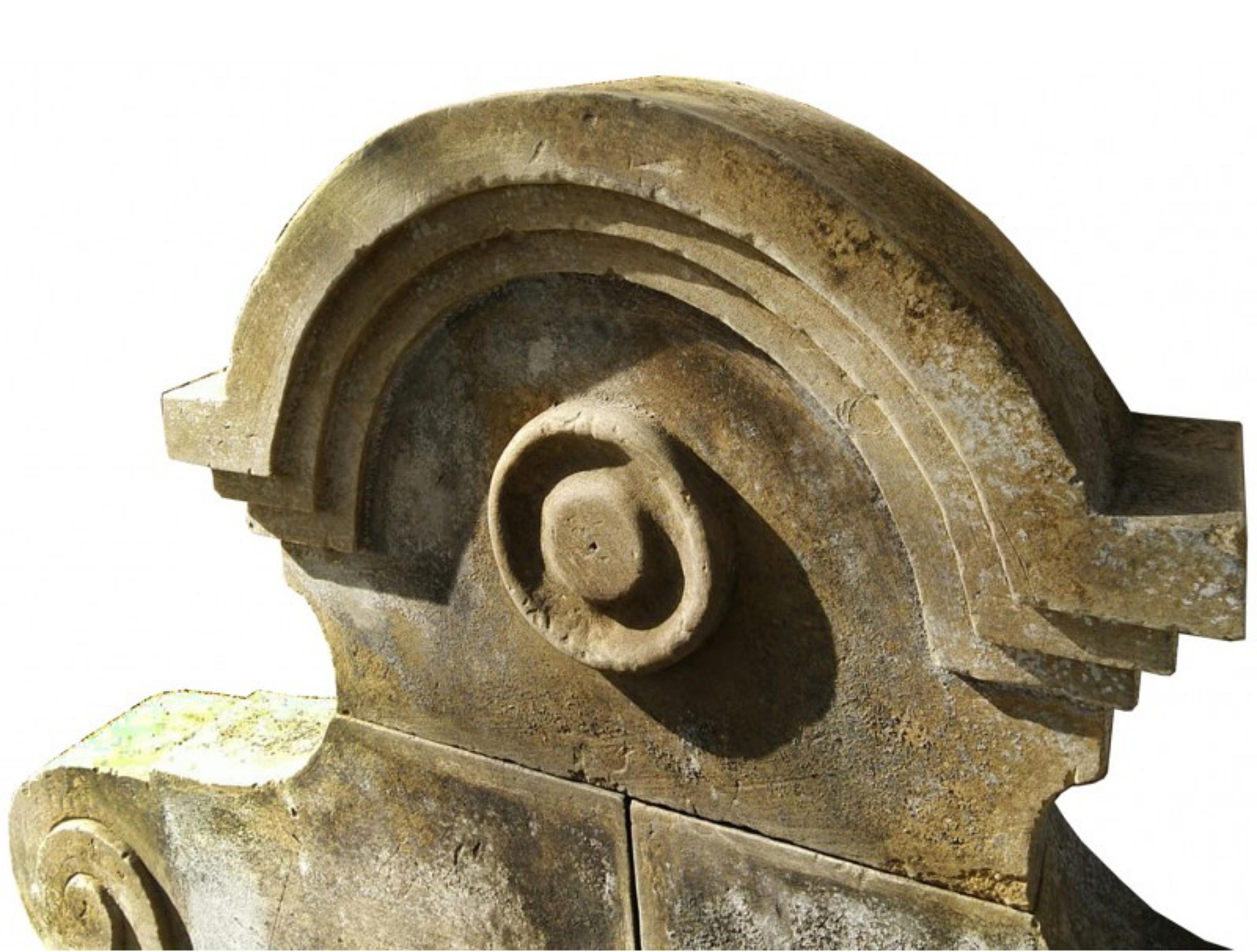 LIMESTONE FOUNTAIN OF VILLA BOCCELLA 20th Century For Sale at 1stDibs