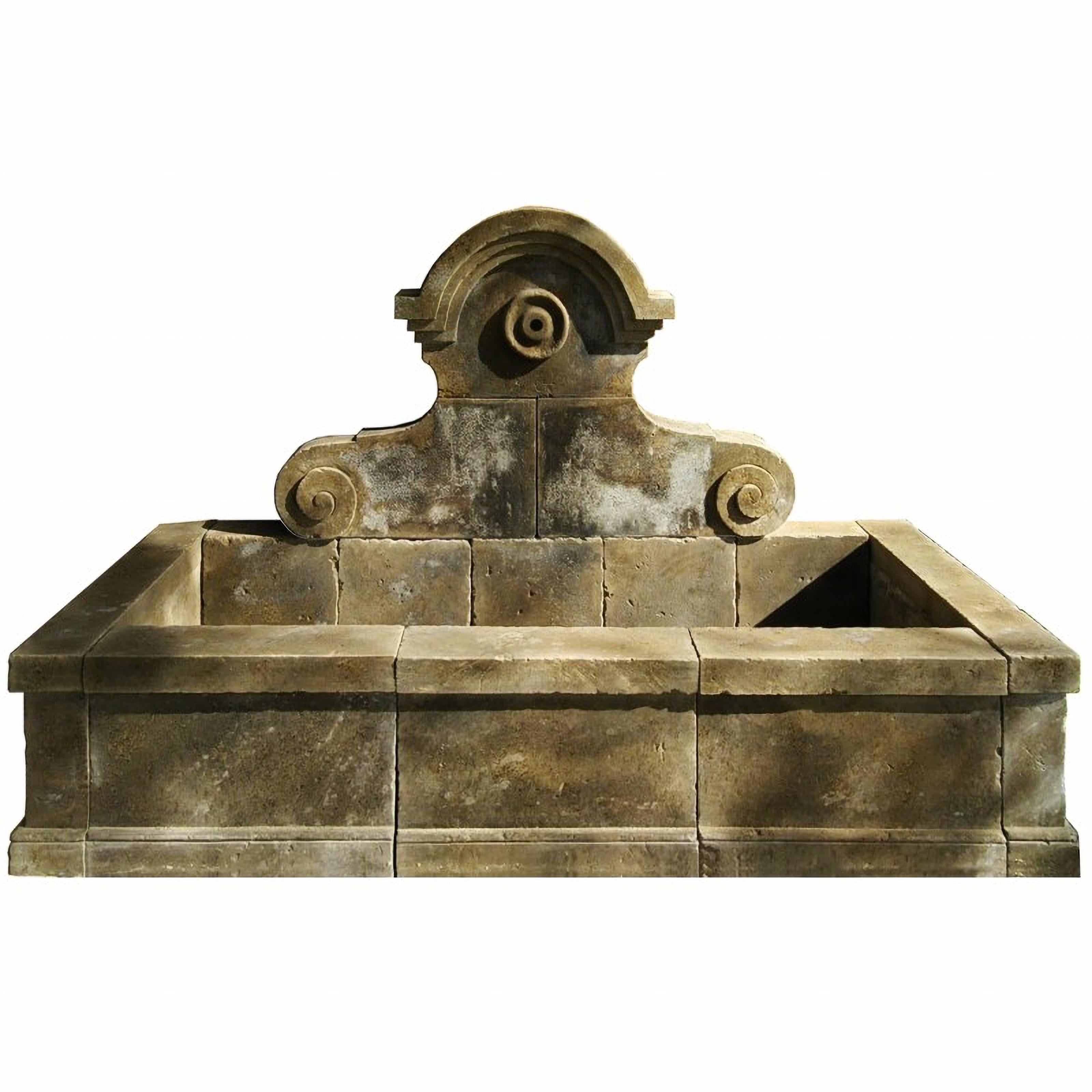 LIMESTONE FOUNTAIN OF VILLA BOCCELLA 20th Century For Sale at 1stDibs