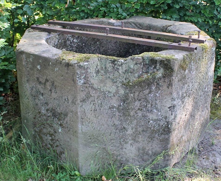Limestone Well Head with Original Surface and Patina from the 18th ...