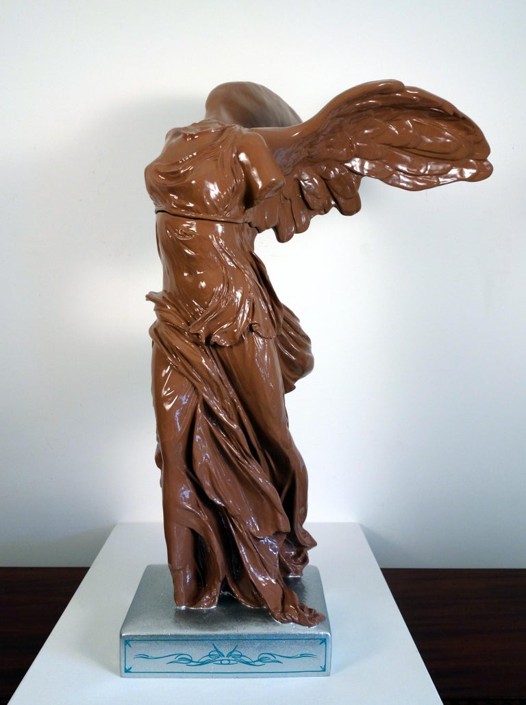 Linda Vallejo - La Victoria For Sale at 1stDibs
