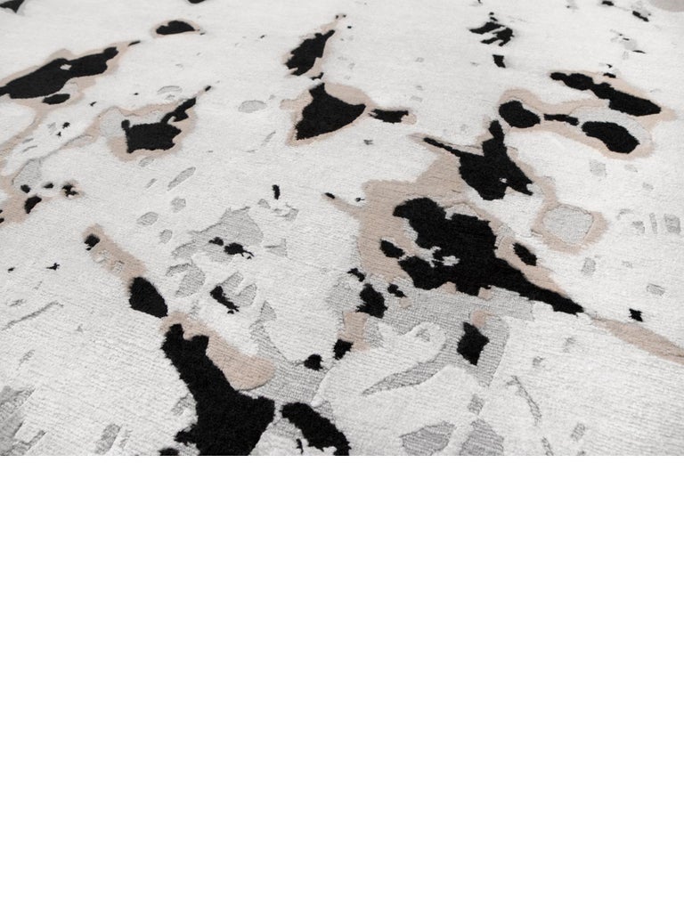 Linea Blanca Hand-Knotted Rug by Eskayel For Sale at 1stDibs