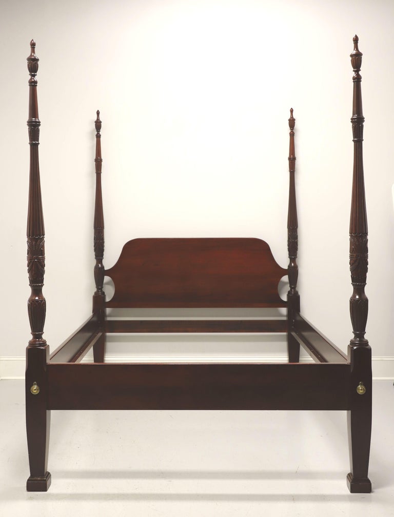 LINK-TAYLOR Solid Heirloom Mahogany Chippendale Queen Size Rice Four ...