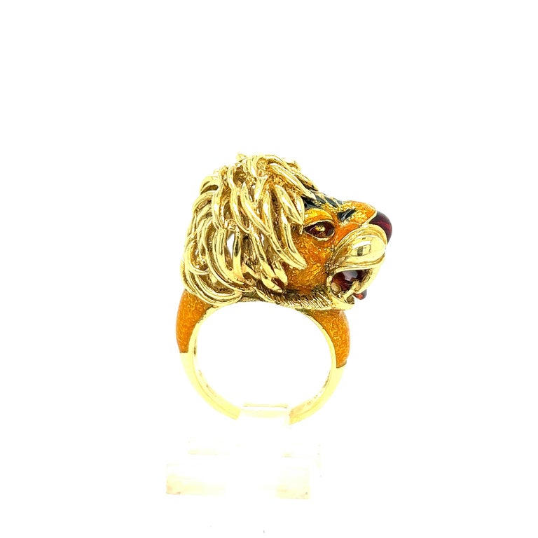 Lion Enamel Gold Ring For Sale at 1stDibs