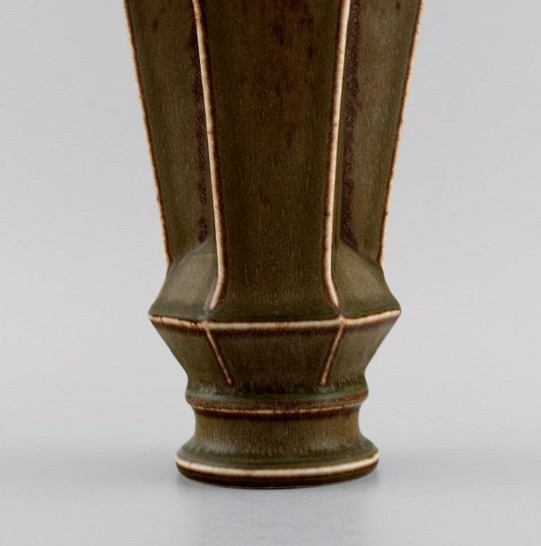 Lisa Engquist (1914-1989) for Bing and Grøndahl. Cubist vase in glazed ...