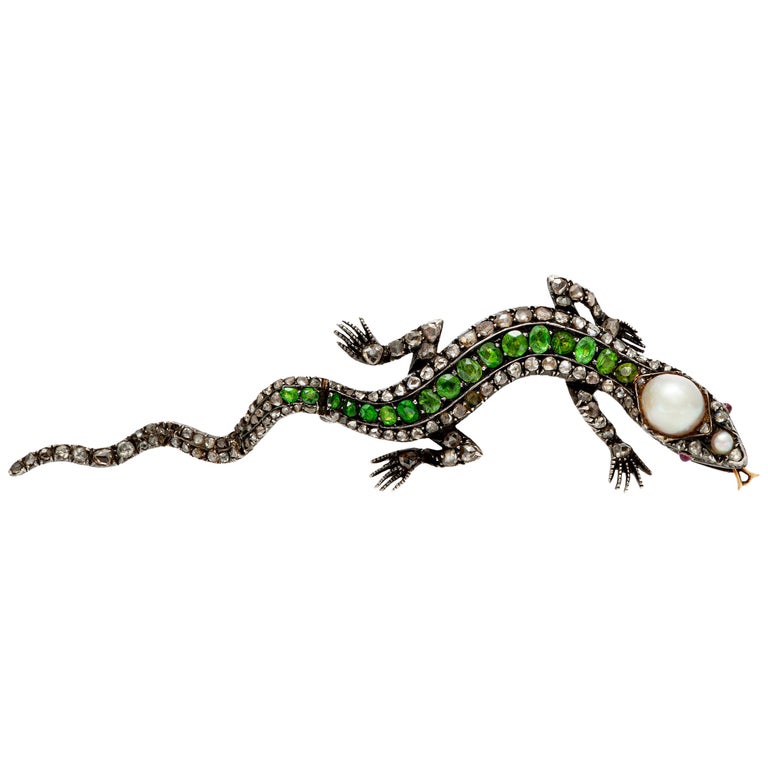 Lizard Diamond Pearl Tsavorite Pin For Sale at 1stDibs