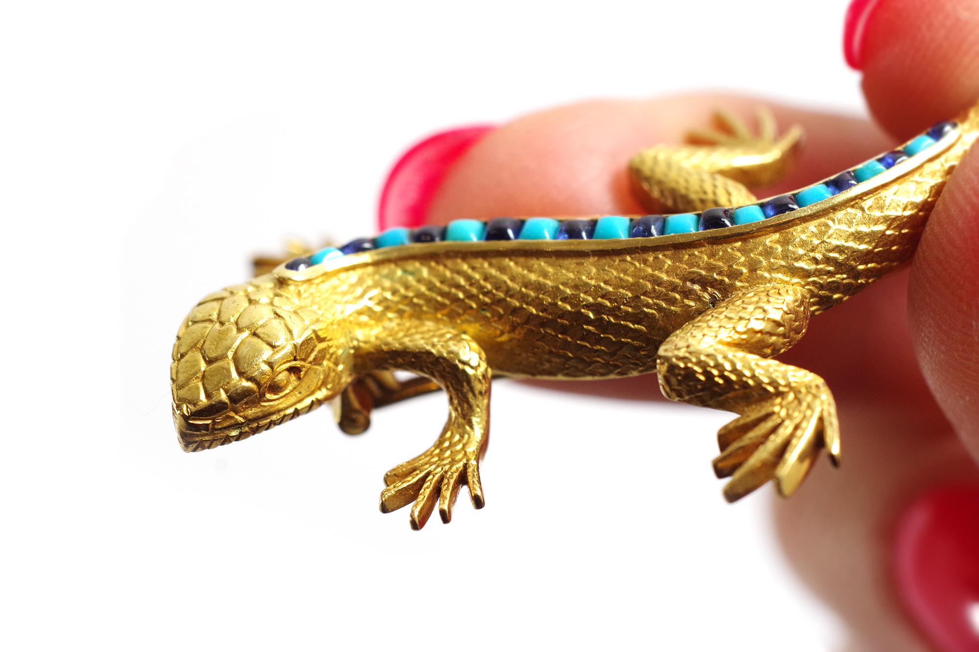 Lizard sapphire turquoise brooch, 18k gold For Sale at 1stDibs