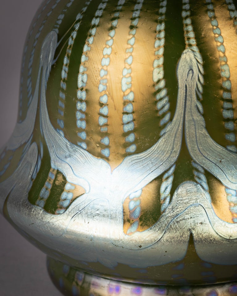 Loetz Glass Vase, circa 1900 For Sale at 1stDibs