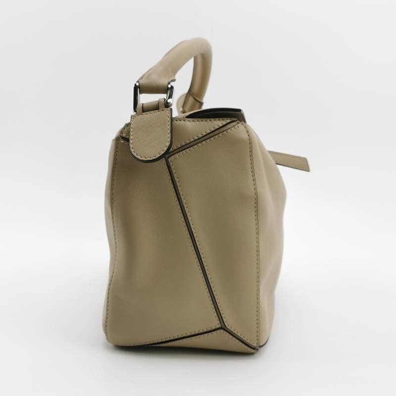 Loewe Puzzle Medium Sand Beige Calfskin Leather Bag For Sale at 1stDibs