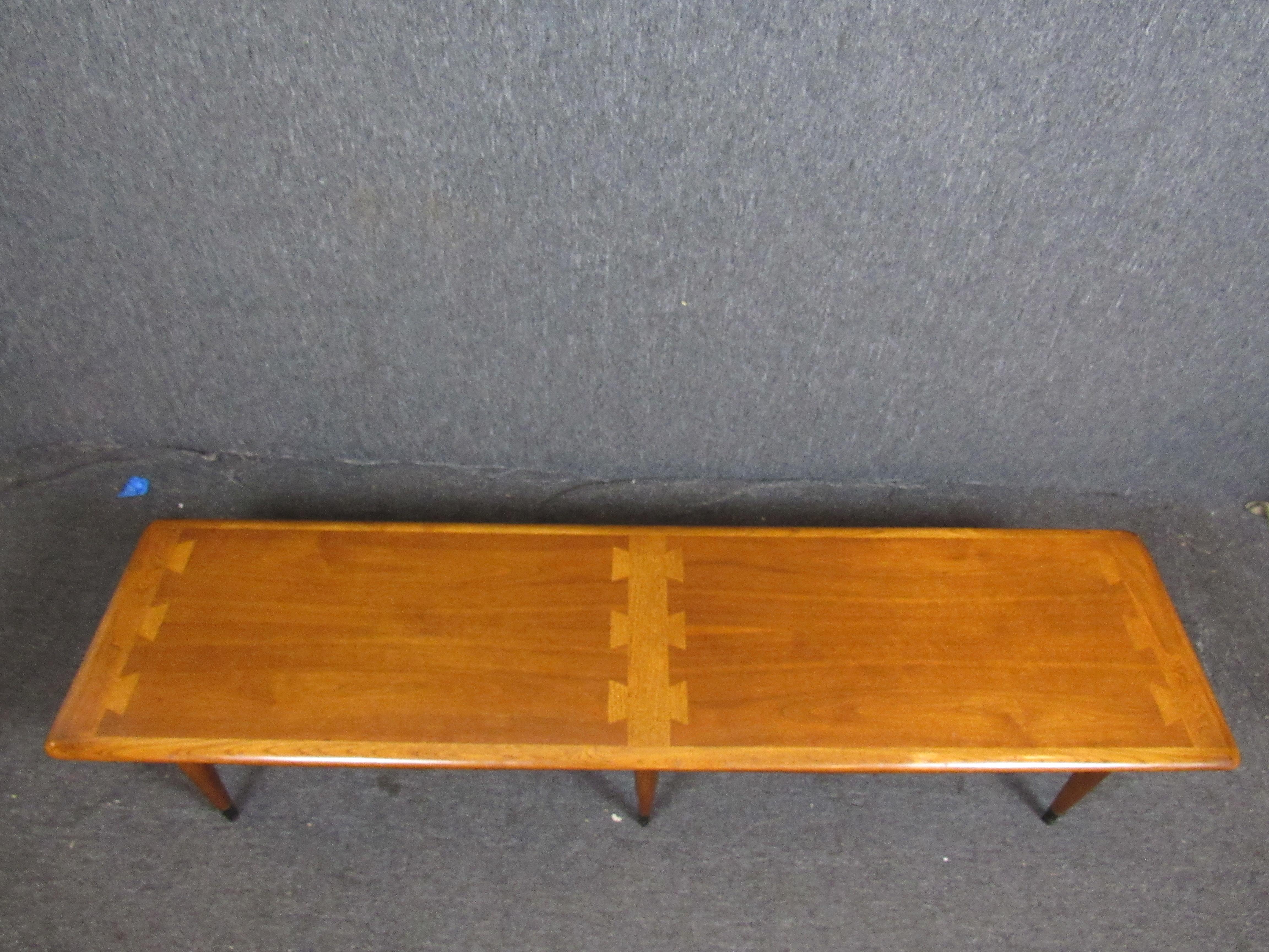 Long Dovetailed Coffee Table by Lane For Sale at 1stDibs