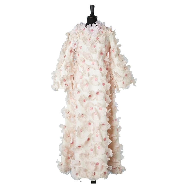 Long organdi evening dress with pale pink flowers appliqué Irene Circa ...