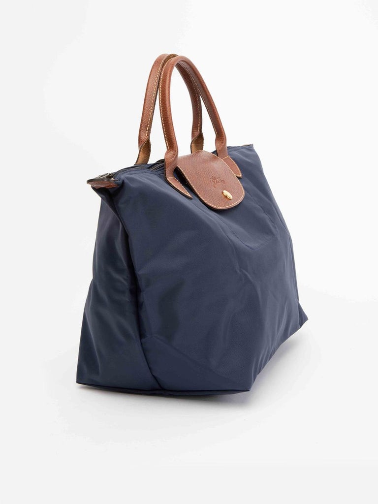 Longchamp Women's Navy Le Pliage Original Medium Handbag For Sale at ...