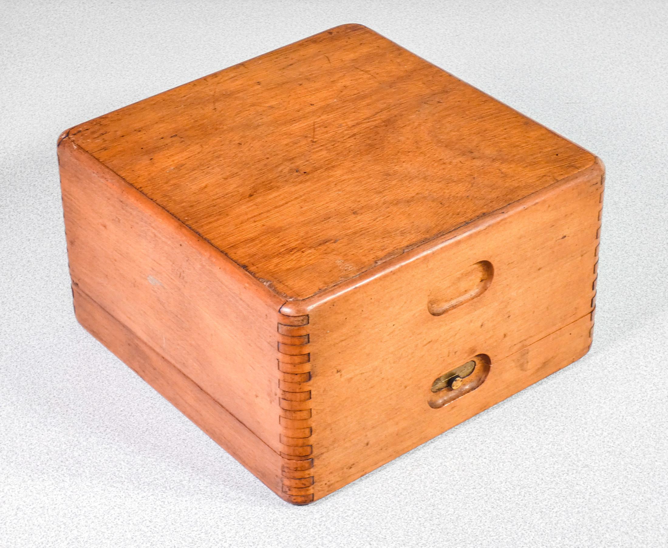 Longines "Ratt Tid" Exact Time, Chronometer Table Clock Cal, 24.99 ...