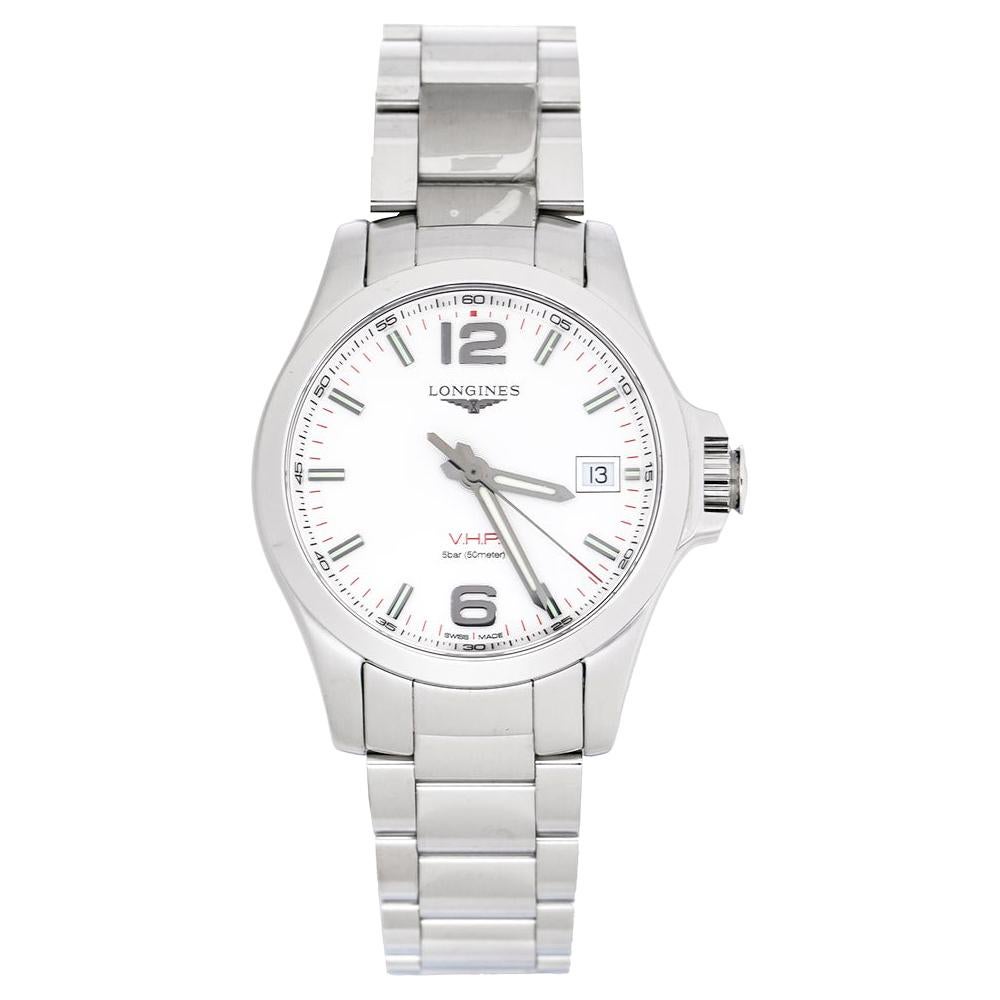Longines Conquest Quartz - 3 For Sale on 1stDibs