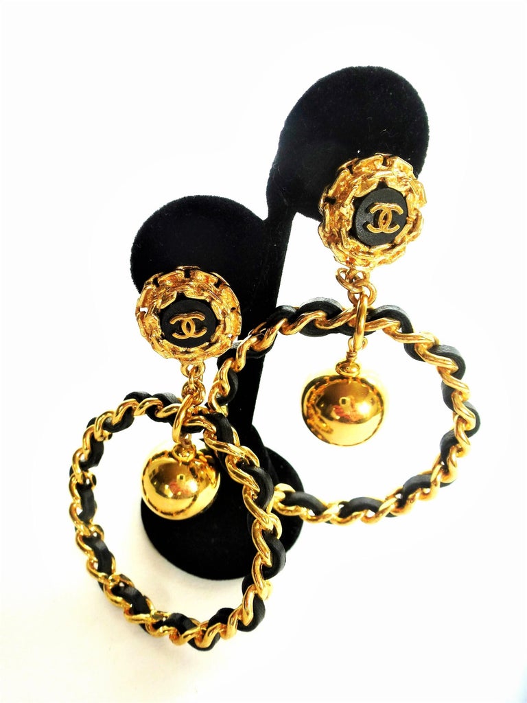 Chanel loop clip-on earring singed by Victoire de Castellane, gold plated 1990s at 1stDibs