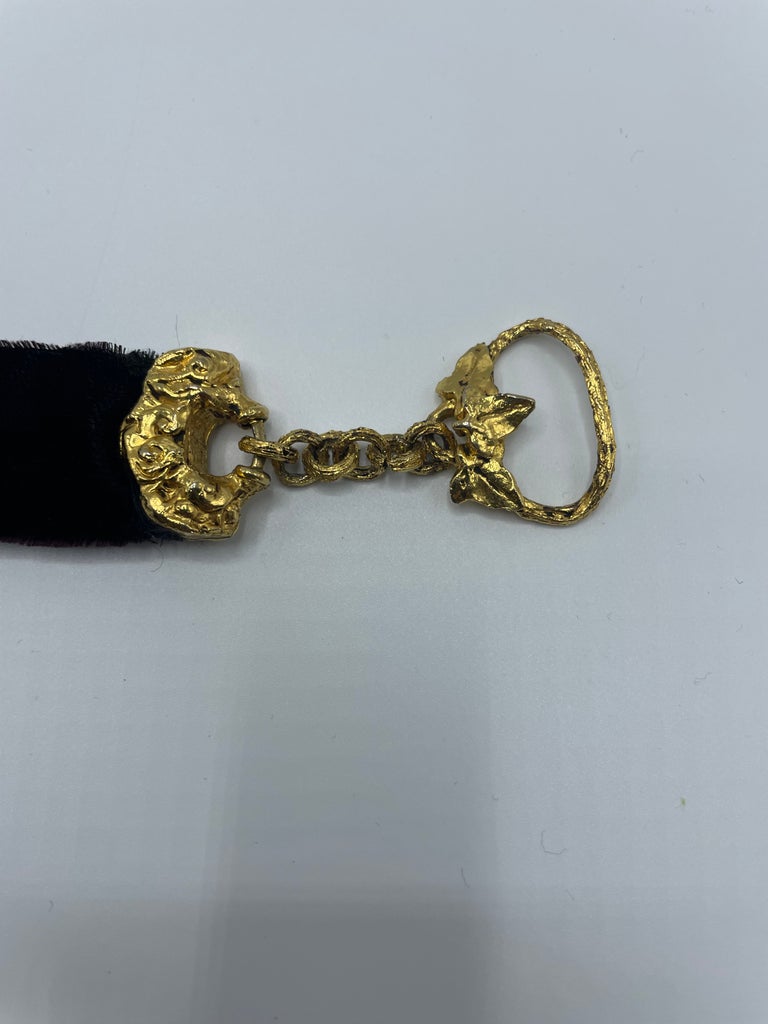 L'Or Du Soir Black Velvet Necklace shoker For Sale at 1stDibs