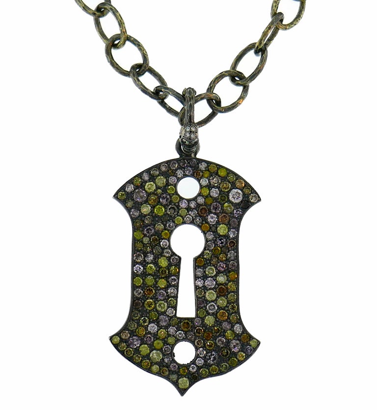 Loree Rodkin Diamond Gold Keyhole Pendant Necklace on Chain For Sale at ...