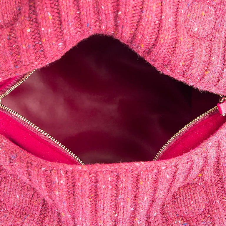 LORO PIANA raspberry pink cashmere PUFFY KNIT POUCH Clutch Bag For Sale ...