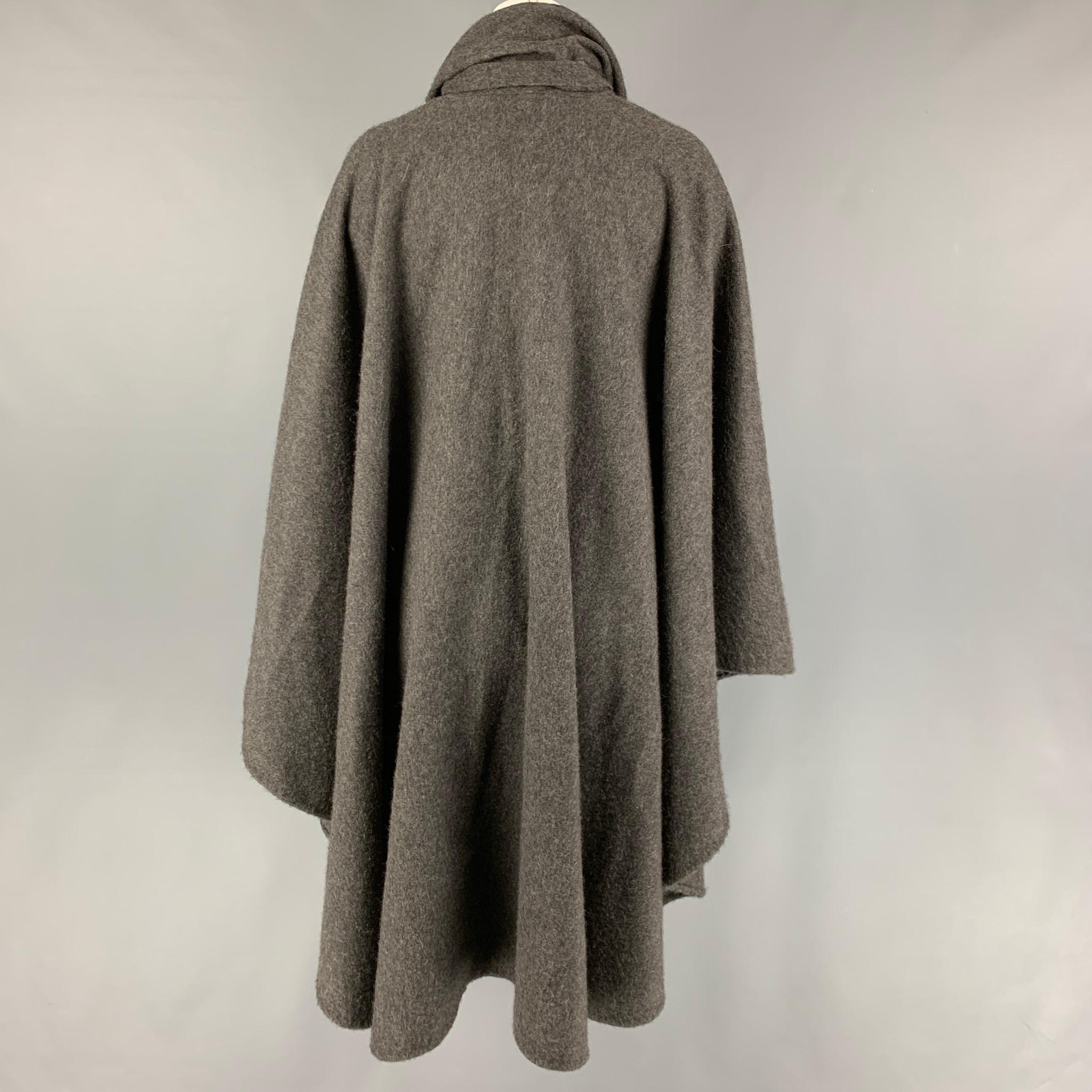 LORO PIANA Size One Size Grey Cashmere Shawl Collar Cape For Sale at ...