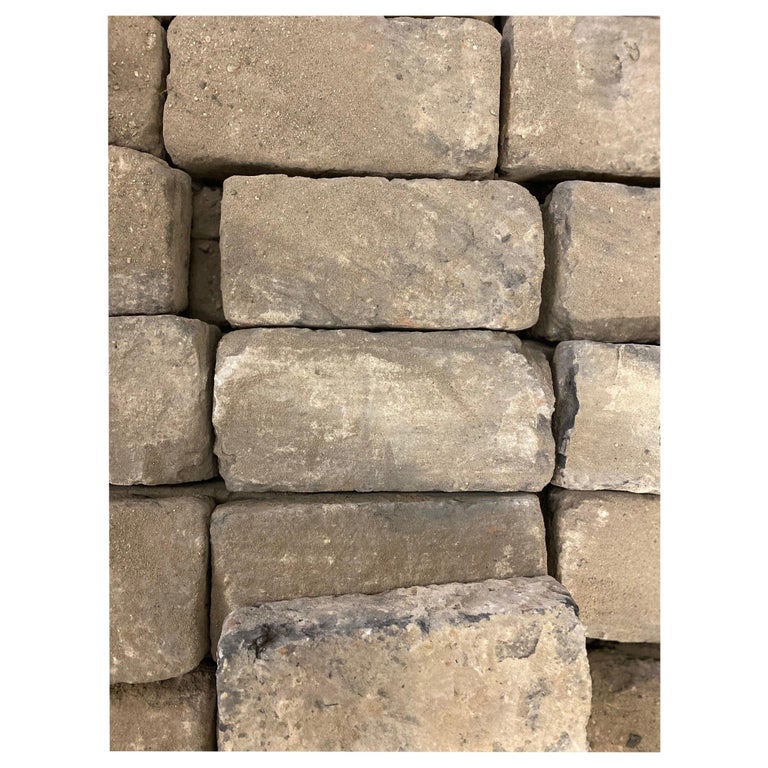Lot of 1000 Black Reclaimed Firebricks at 1stDibs