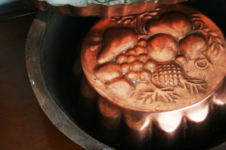 Lot Old Copper Molds and Utensils to Decorate Your Kitchen For Sale at ...