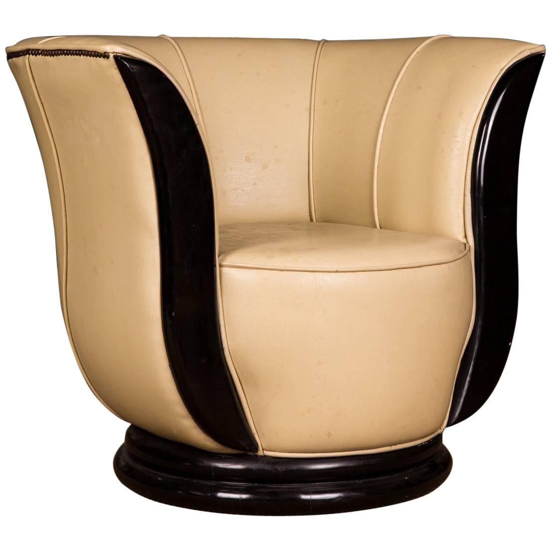 Lotus Shaped Armchair in the Art Deco Style For Sale at 1stDibs