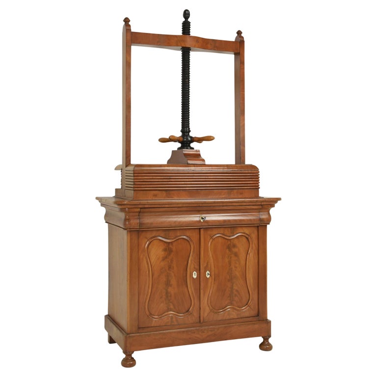 Louis Philippe Chest of Drawers with Laundry Press / Spindle Press ...